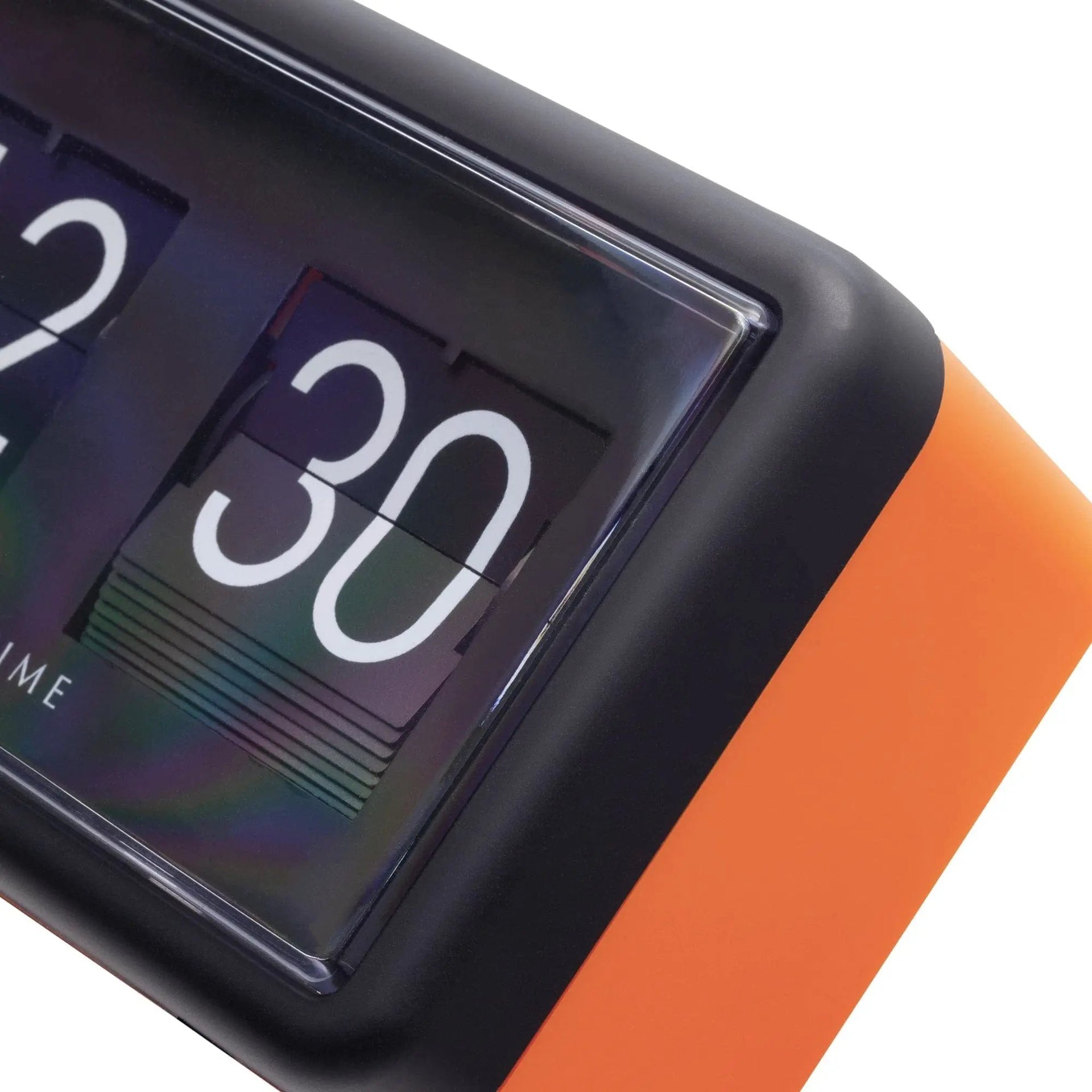 NeXtime Flip clock – Time Will Flip